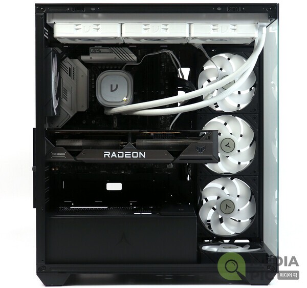 어항 케이스 시장 접수할 범고래의 등장 '앱코 UH40 킬러웨일 ARGB'