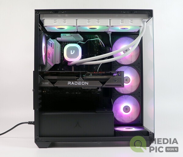 어항 케이스 시장 접수할 범고래의 등장 '앱코 UH40 킬러웨일 ARGB'