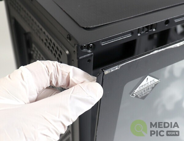 어항 케이스 시장 접수할 범고래의 등장 '앱코 UH40 킬러웨일 ARGB'